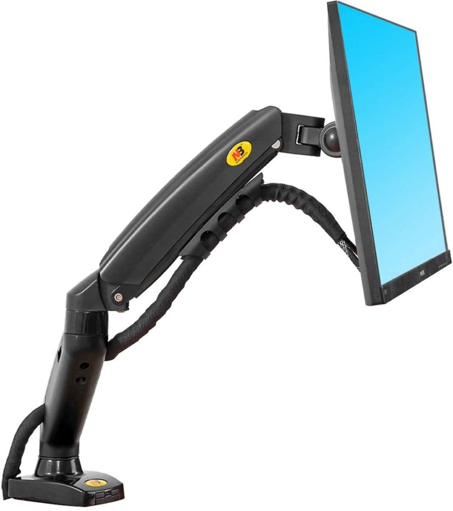15 Accessories Every PC Gamer Should Have!